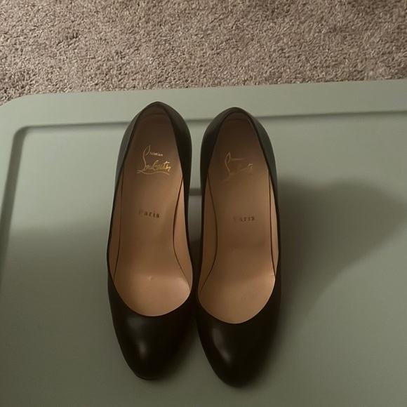 Christian Louboutin | Shoes | Christian Louboutin Simple Black Pump ...